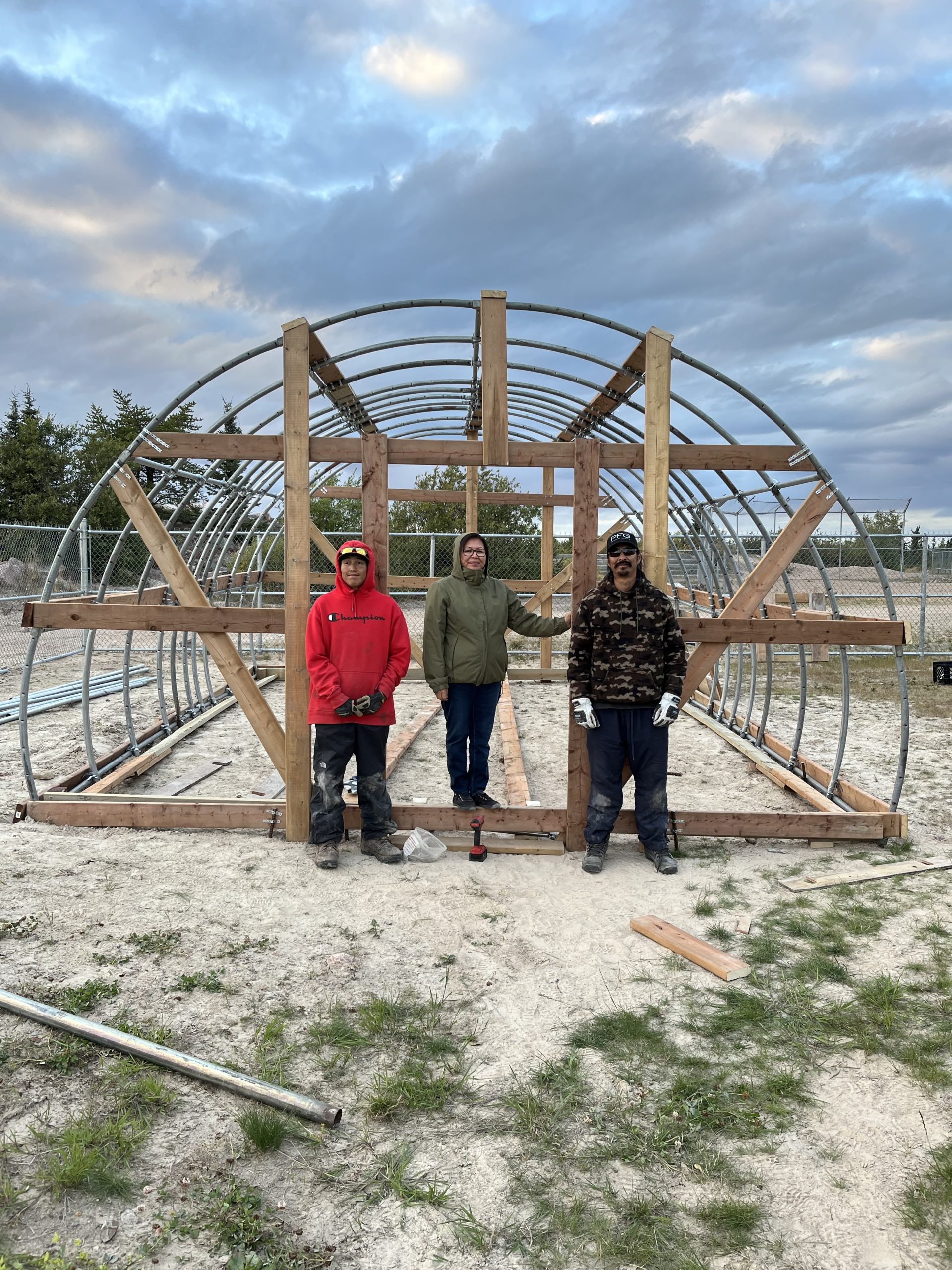 Traditional Harvesting – Food Matters Manitoba